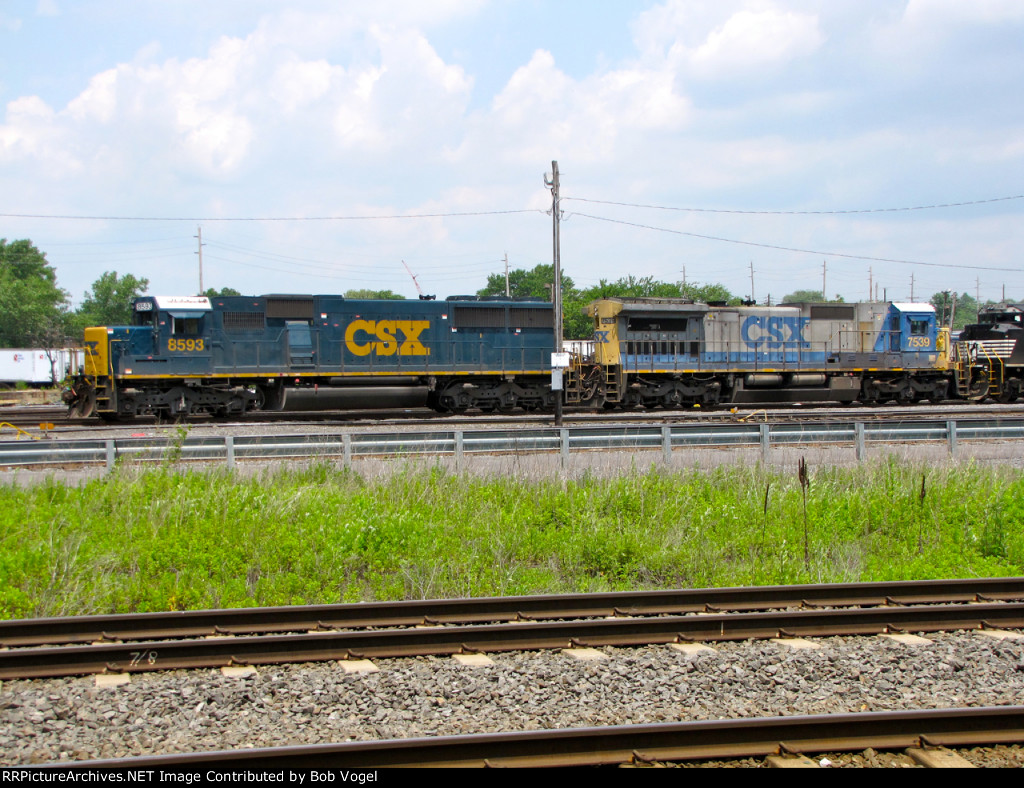 CSX 8593 and 7539
